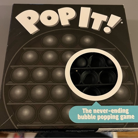 Pop it | Toys | Nwot Pop It Black Bubble Game | Poshmark
